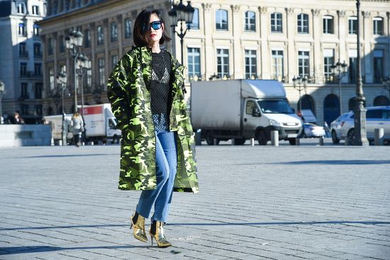 Mia Pham Balenciaga Street Style Autumn Editorial Stock Photo - Stock ...