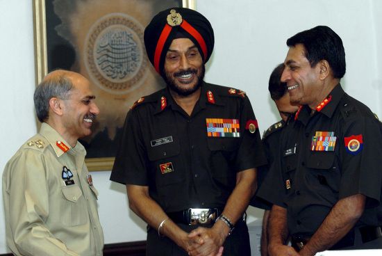 Pakistani L Indian Army Commanders Share Editorial Stock Photo - Stock ...