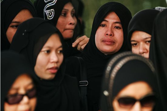 Mariam Yusuf 2r Wife Malaysia Airlines Editorial Stock Photo - Stock ...