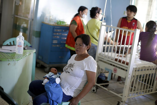 Filipino Typhoon Survivor Christine Badanoy 37 Editorial Stock Photo ...