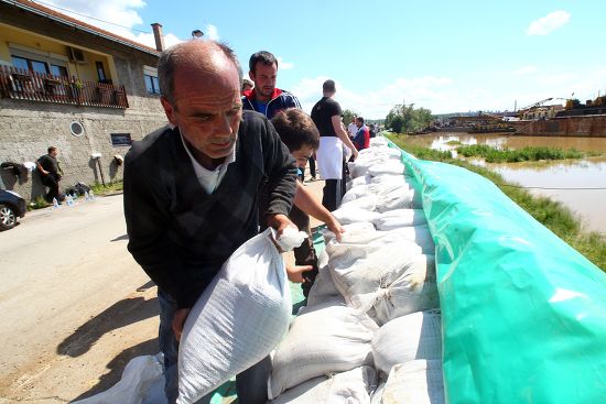 Volunteers Helps Making Dam On River Editorial Stock Photo - Stock ...