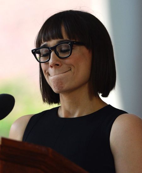 Actress Harvard Alumna Rashida Jones Addresses Editorial Stock Photo ...