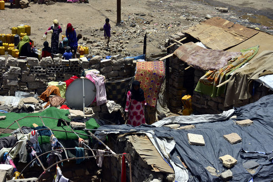 People Akhdam Community Large Yemeni Underclass Editorial Stock Photo ...