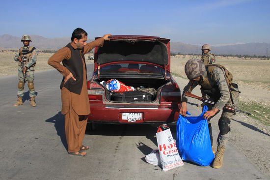 Afghan Security Officials Frisk People Vehicles Editorial Stock Photo ...