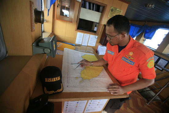 Indonesian Search Rescue Sar Member Looks Editorial Stock Photo - Stock ...