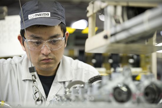 Mazda Automobile Corporation Worker Assembles Rotary Editorial Stock ...