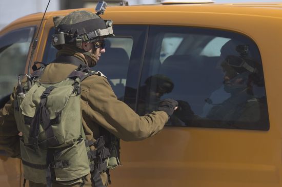 Israeli Soldiers Check Identity Cards Palestinians Editorial Stock ...