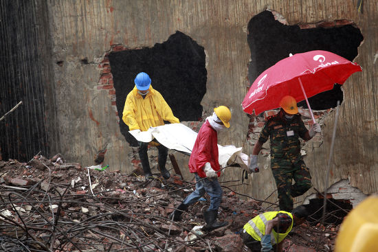 Rescue Workers Recover Body Rubbles On Editorial Stock Photo - Stock ...