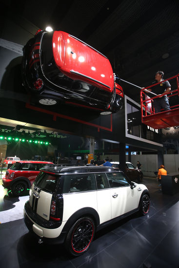 Bmws Mini Coopers Seen 11th China Editorial Stock Photo - Stock Image ...