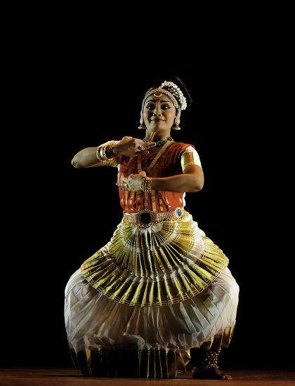 Indian Folk Artist Rashmi Menon Performs Editorial Stock Photo - Stock ...