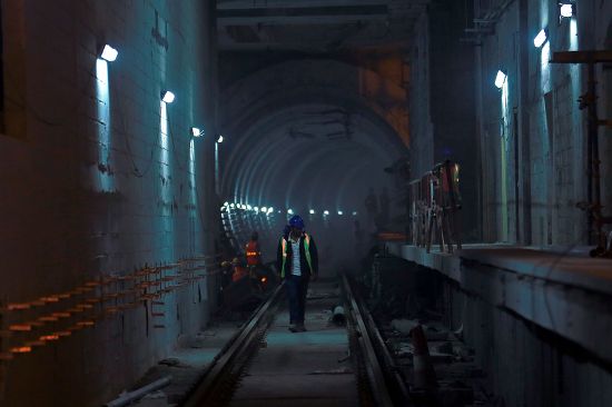 Delhi Metro Rail Corporation Dmrc Workers Editorial Stock Photo - Stock ...