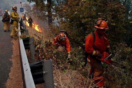 Firefighters Cal Fire Miramonte Inmate Fire Editorial Stock Photo ...