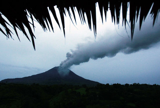 Mount Sinabung Spews Volcanic Hot Gas Editorial Stock Photo - Stock ...