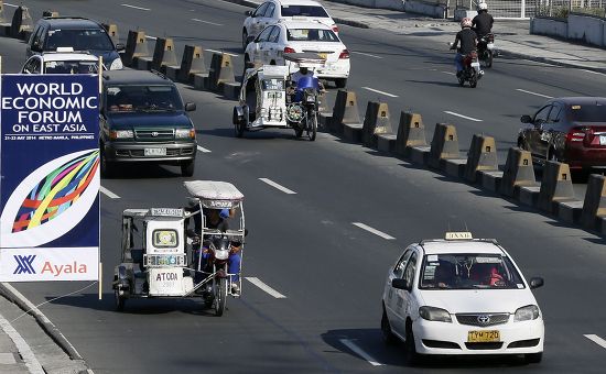 Filipino Motorists Drive Past Banner World Editorial Stock Photo ...