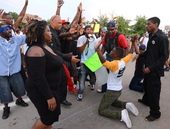 Protesters Ask Man Kneeling Street Move Editorial Stock Photo - Stock ...