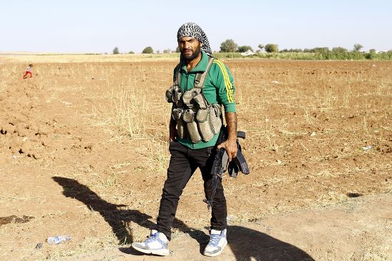 Syrian Fighters Ypg Kurdish Popular Protection Editorial Stock Photo ...