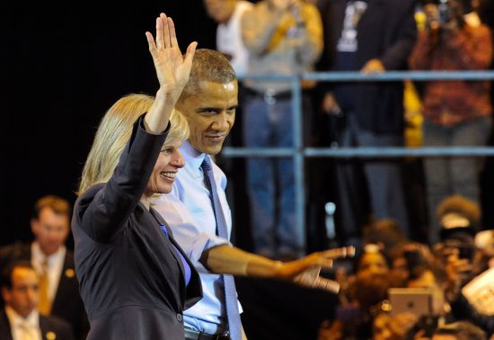 Us President Barack Obama Waves Wisconsin Editorial Stock Photo - Stock ...