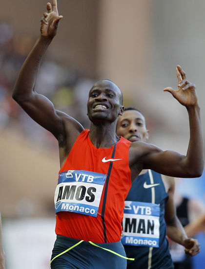 Nijel Amos Motswana Crosses Finish Line Editorial Stock Photo - Stock ...