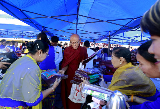 Devotees Offer Robes Monk Accessories Monk Editorial Stock Photo ...