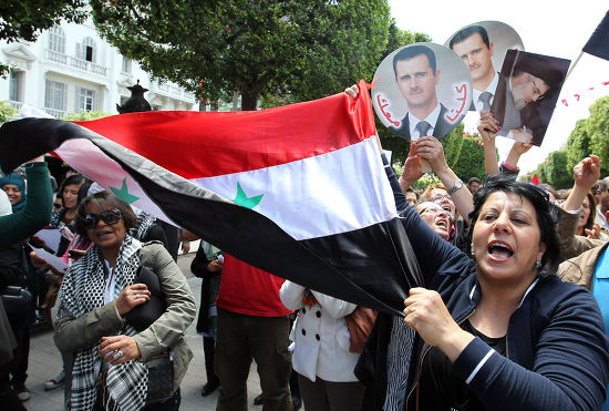 Female Supporters Syrian President Bashar Alassad Editorial Stock Photo ...