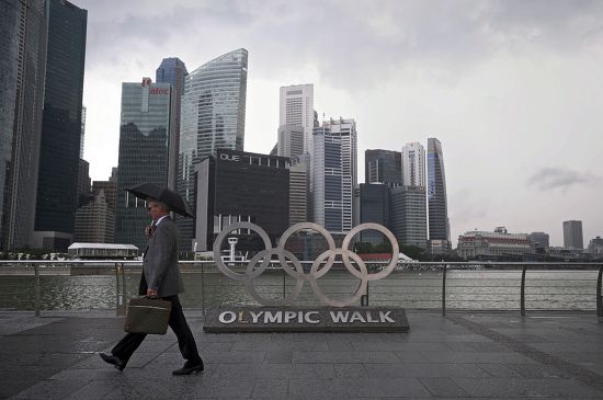 Man Walks Past Statue Olympic Logo Editorial Stock Photo - Stock Image ...