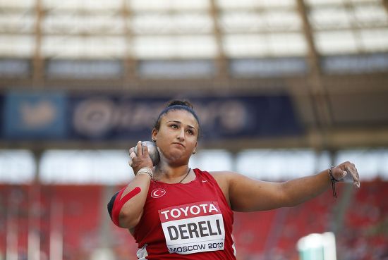 Turkeys Emel Dereli Competes During Womens Editorial Stock Photo ...