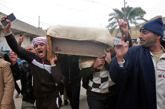 Iraqi Sunni Men Carry Coffin Victim Editorial Stock Photo - Stock Image ...