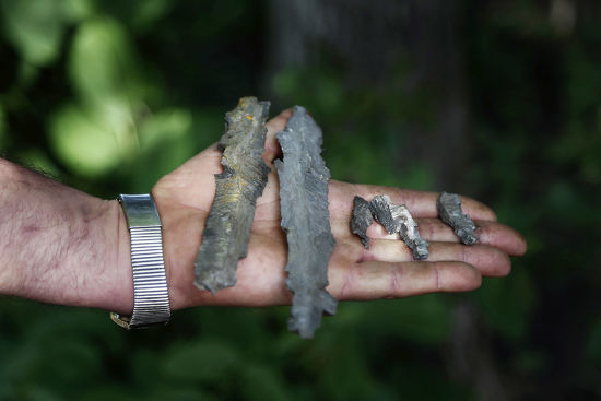 Local Shows Shell Splinters Following Fighting Editorial Stock Photo ...