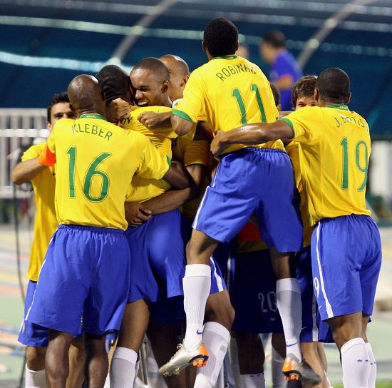 Brazilian Players Celebrate Goal By Maicon Editorial Stock Photo ...