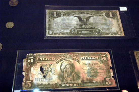 Us Bank Notes Which Some Items Editorial Stock Photo - Stock Image ...