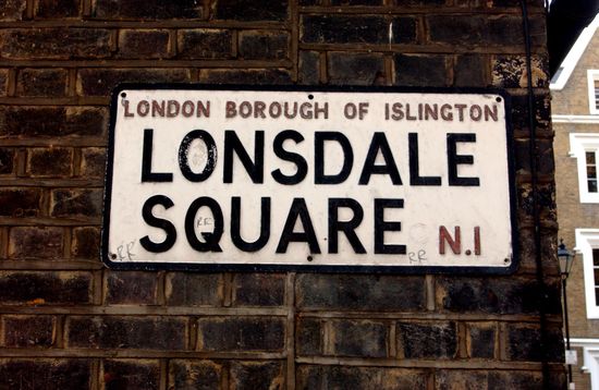 47 Lonsdale Square Islington North London Editorial Stock Photo - Stock ...