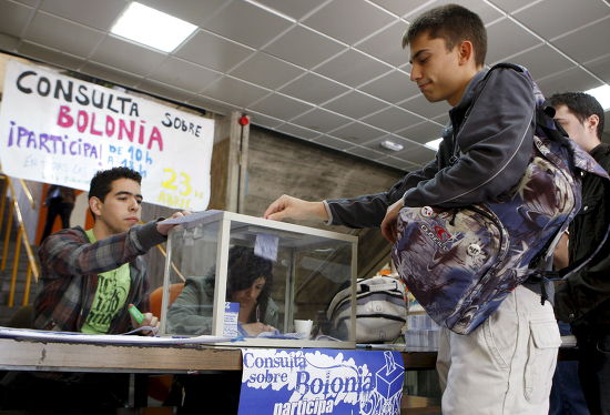 University Student Inserts His Ballot Box Editorial Stock Photo - Stock ...
