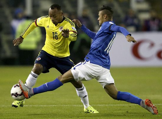 Brazils Striker Neymar Jr R Fights Editorial Stock Photo - Stock Image ...