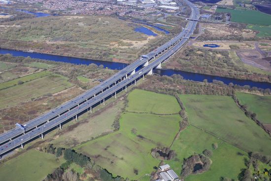 M6 Motorway Thelwall Viaduct Lymm Warrington Editorial Stock Photo - Stock Image | Shutterstock