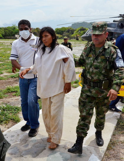 Colombian Soldiers Pick Indigenous Helicopter Take Editorial Stock ...