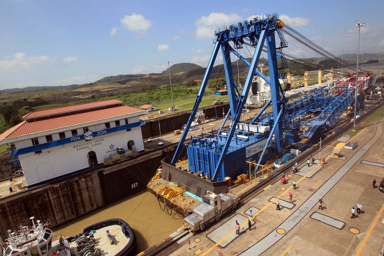 Marine Crane Left Coast Lifter Passes Editorial Stock Photo - Stock ...
