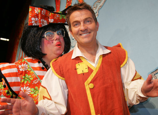 Eric Potts Widow Twankey Bradley Walsh Editorial Stock Photo - Stock ...