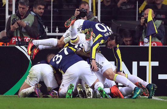 Fenerbahce Istanbuls Players Celebrate After Scoring Editorial Stock ...