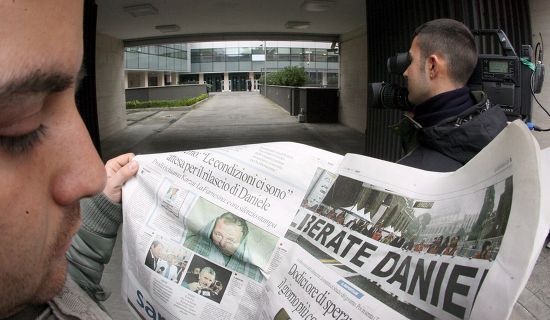 Journalists Wait Outside Headquarter Italian Daily Editorial Stock ...