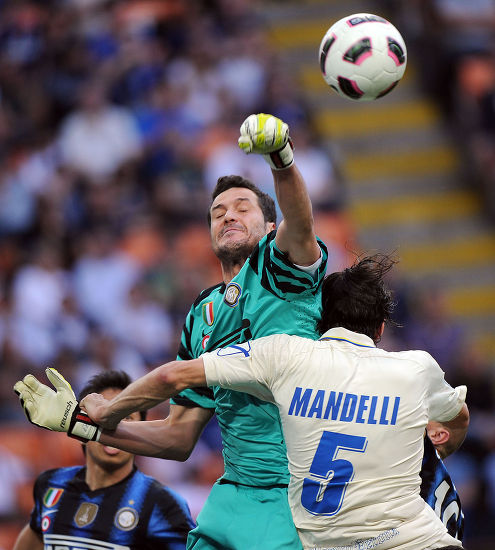 Inter Milan Brazilian Goalkeeper Julio Cesar Editorial Stock Photo ...