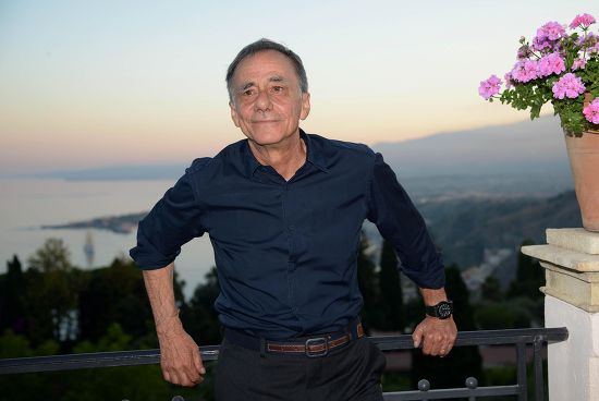 Italian Singer Roberto Vecchioni Poses Photographs Editorial Stock ...