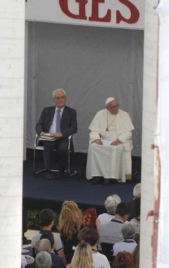 Pope Francis R Pentecostal Pastor Giovanni Editorial Stock Photo ...