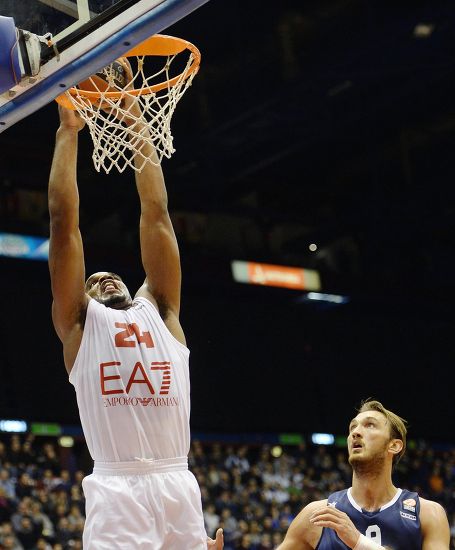 Samardo Samuels L Ea7 Emporio Armani Editorial Stock Photo - Stock ...