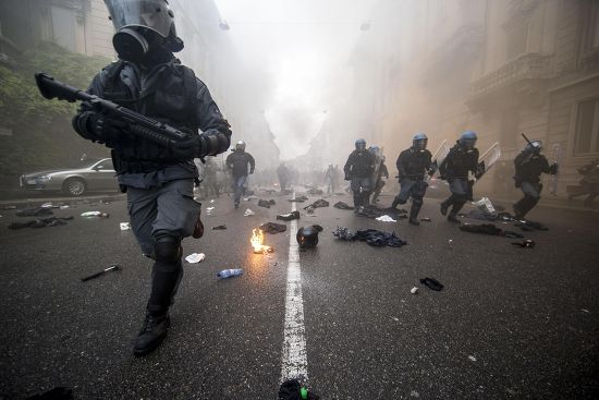 Riot Police Advances During Clashes Following Editorial Stock Photo ...