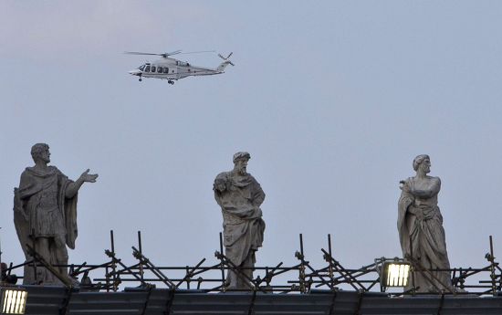 Vaticans Papal Helicopter Arrives Vatican City Editorial Stock Photo ...