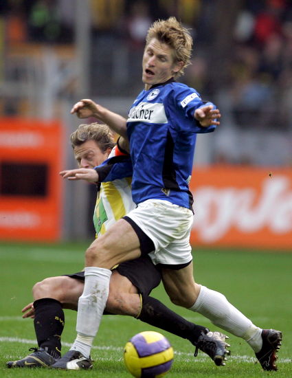 Christian Woerns Back Vies Ball Bielefelds Editorial Stock Photo ...