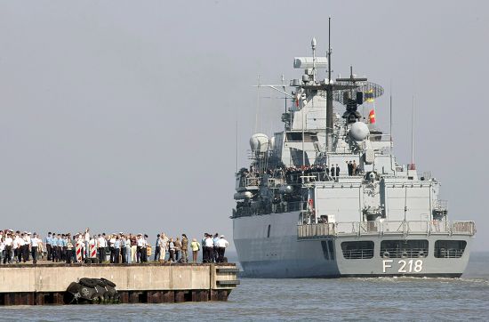 German Navy Ship Leaves Wilhelmshaven Germany Editorial Stock Photo ...