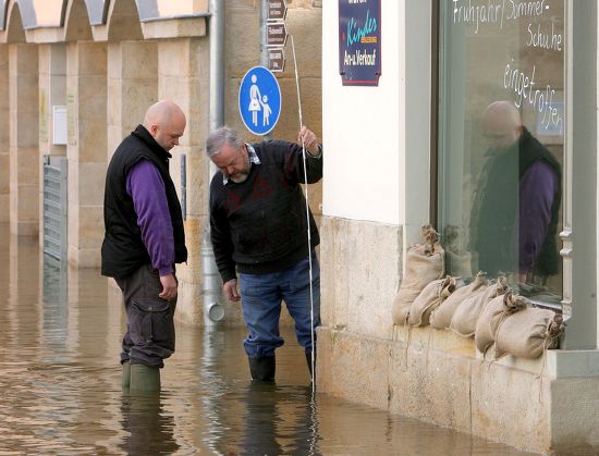 Local Residents Check Water Depth Flooded Editorial Stock Photo - Stock ...