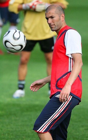 French Player Zinedine Zidane During Training Editorial Stock Photo ...