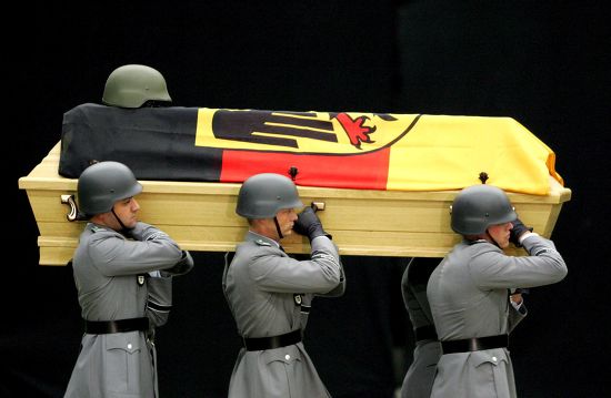 German Soldiers Carry Coffin 44yearold German Editorial Stock Photo ...